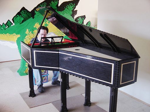 Lego Harpsichord – And It’s Playable | Lynn Ray Stanphill